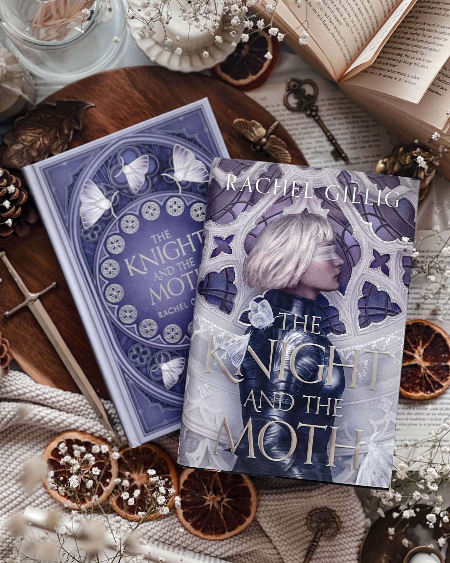 PAST BOXES: YA Book + Items Subscription – FairyLoot